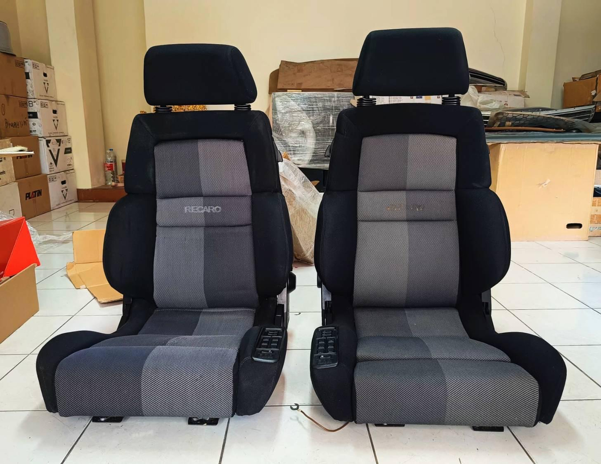 RECARO CSE Seats For Sale | The MB Market