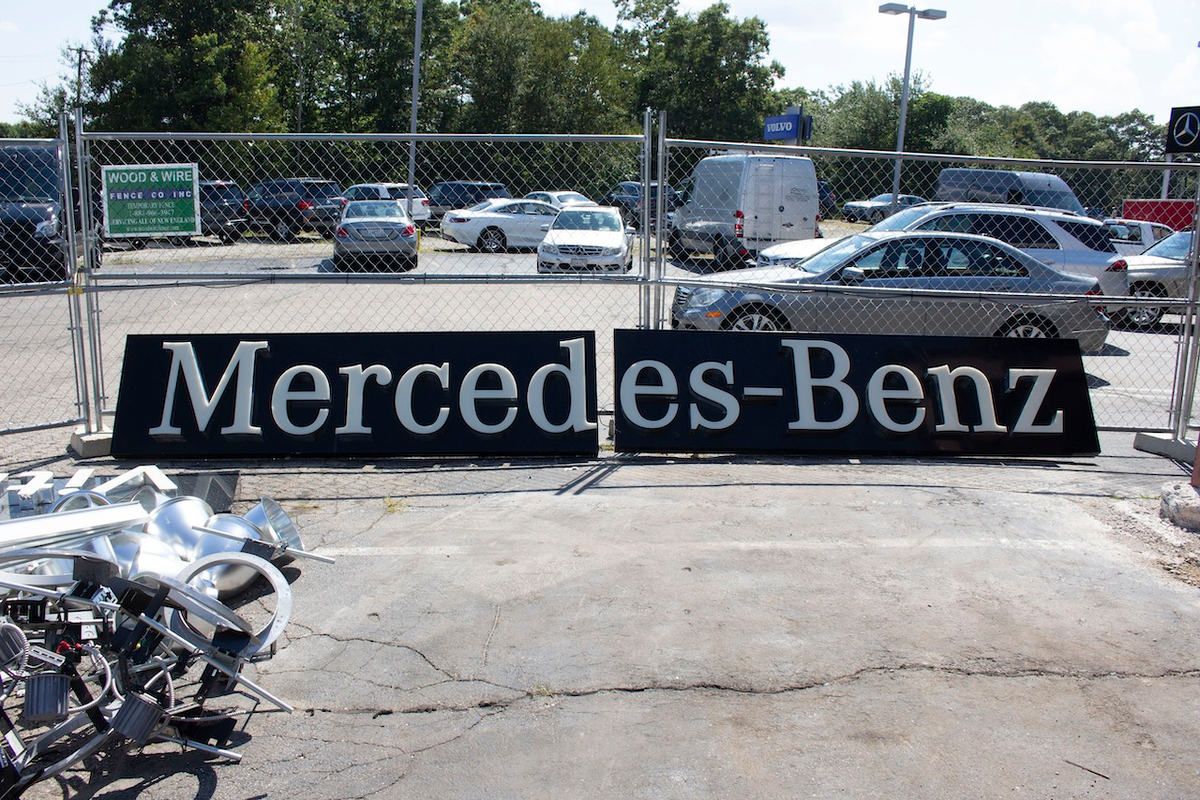 Original Mercedes-Benz Dealership Sign & Silver Star Logo Sign For Sale ...