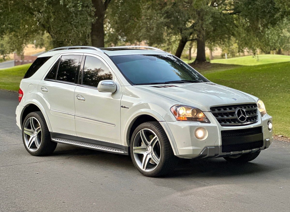 2010 Mercedes-Benz ML63 AMG 10th Anniversary Edition For Sale | The MB ...