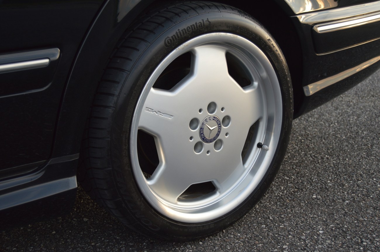 How to Photograph Your Vehicle