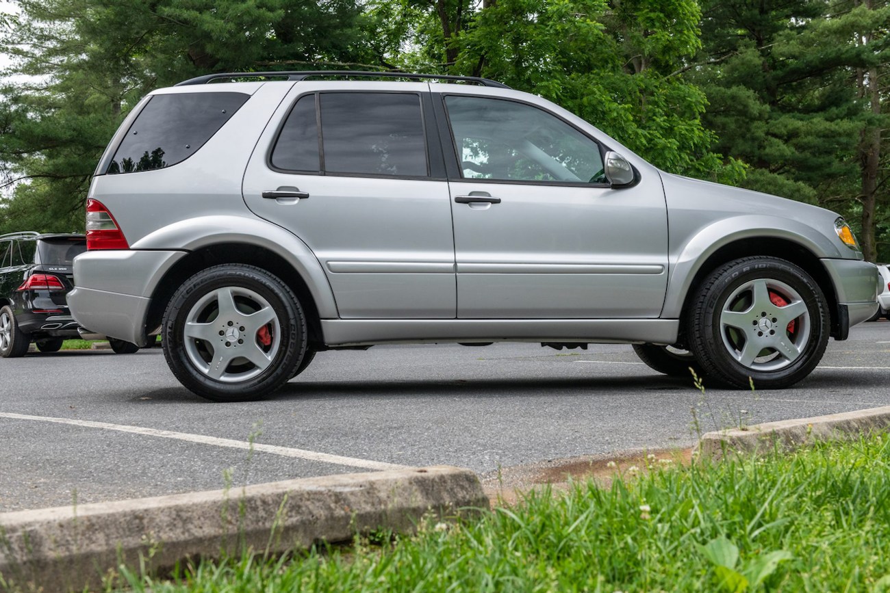 36k-Mile 2002 Mercedes-Benz ML55 AMG For Sale | The MB Market