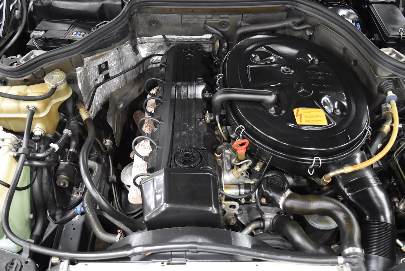 Euro 1989 Mercedes-Benz 300CE 5-Speed Manual For Sale | The MB Market