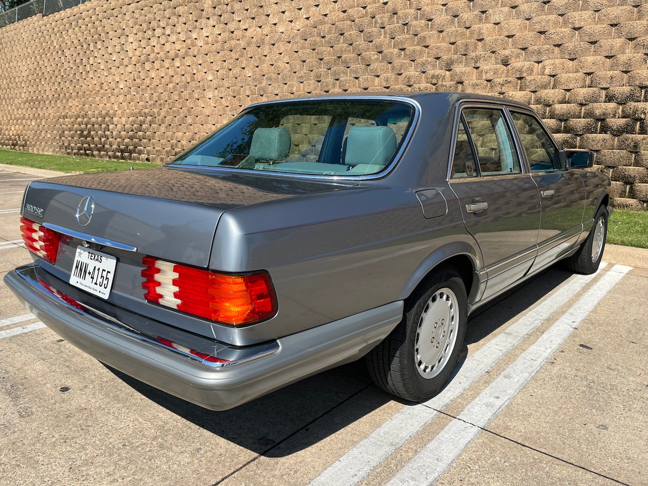 49k-Mile 1988 Mercedes-Benz 300SE For Sale | The MB Market