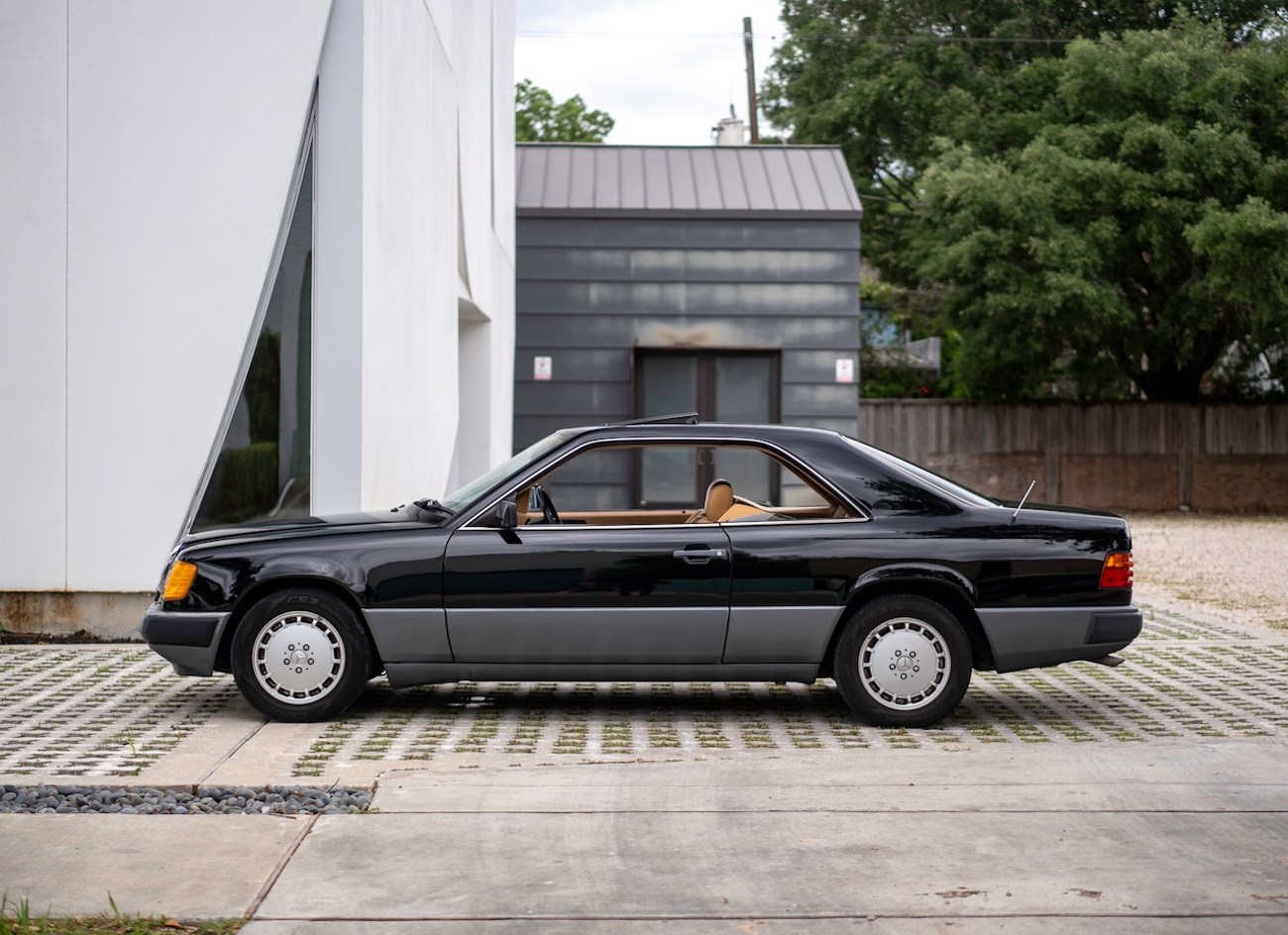 1989 Mercedes-Benz 300CE w/80k Miles For Sale | The MB Market