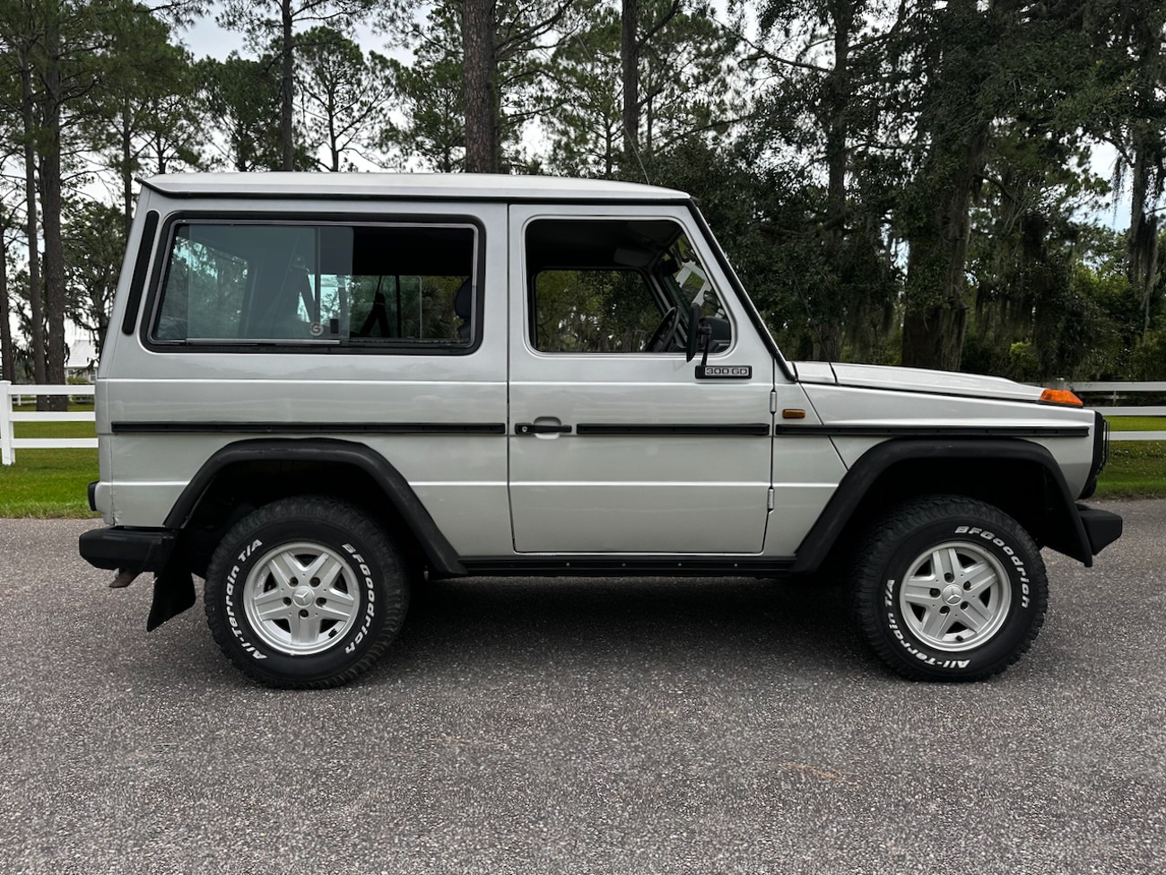 1989 Mercedes-Benz 300GD 5-Speed For Sale | The MB Market