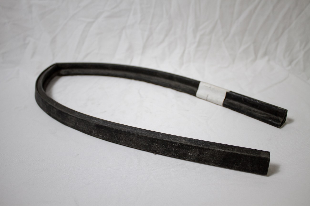 Lot of W113 Mercedes-Benz SL “Pagoda” Parts For Sale | The MB Market