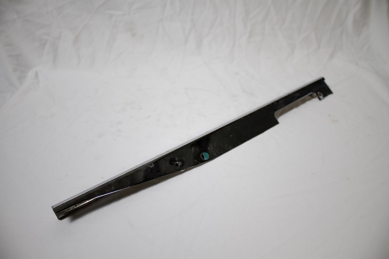 Lot of W113 Mercedes-Benz SL “Pagoda” Parts For Sale | The MB Market