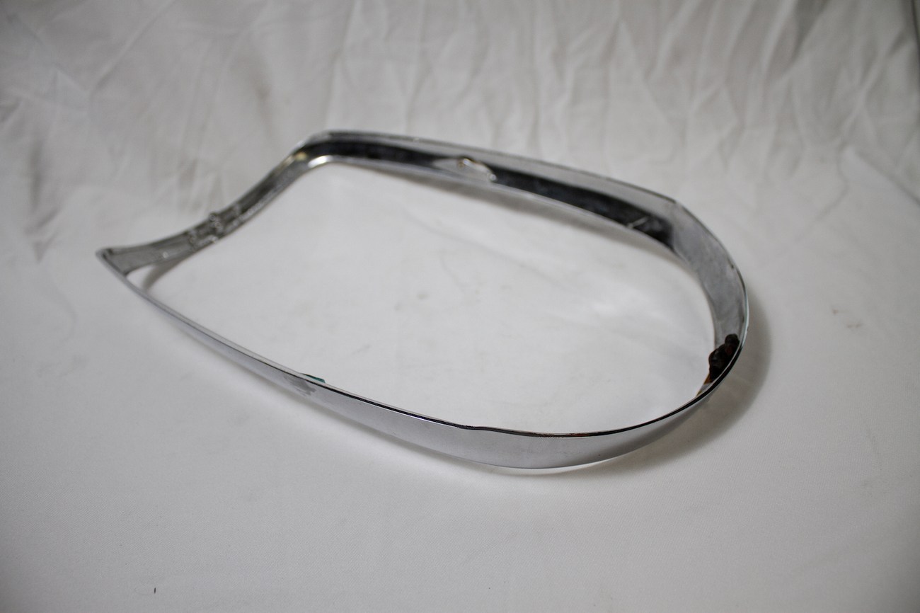 Lot of W113 Mercedes-Benz SL “Pagoda” Parts For Sale | The MB Market