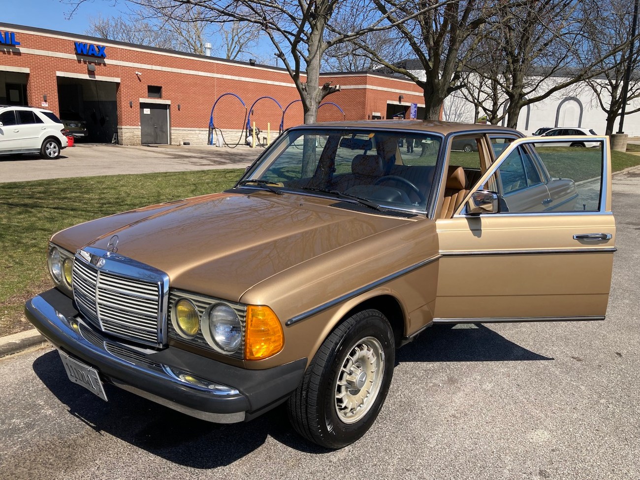1985 Mercedes-Benz 300D Turbodiesel For Sale | The MB Market