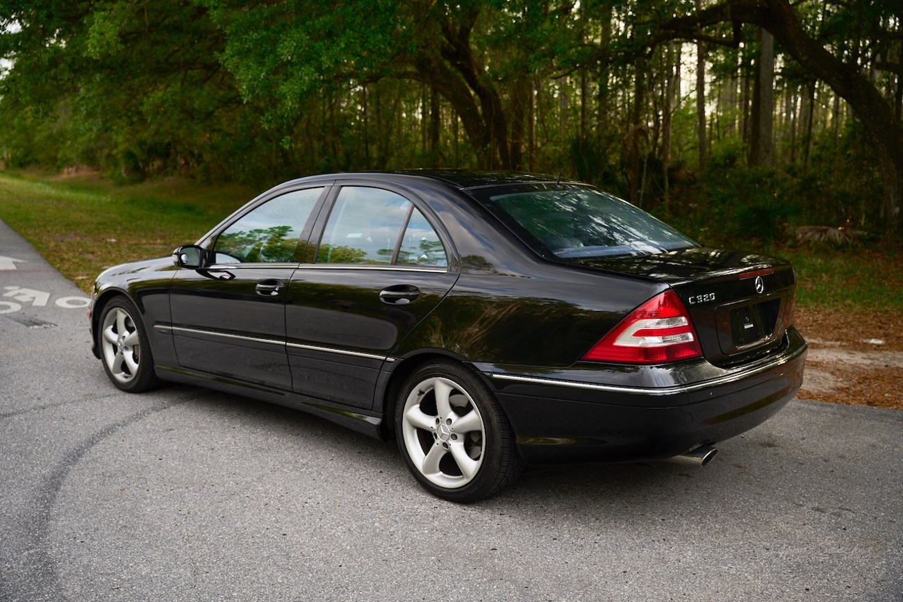 42k-Mile 2005 Mercedes-Benz C320 Sport For Sale | The MB Market