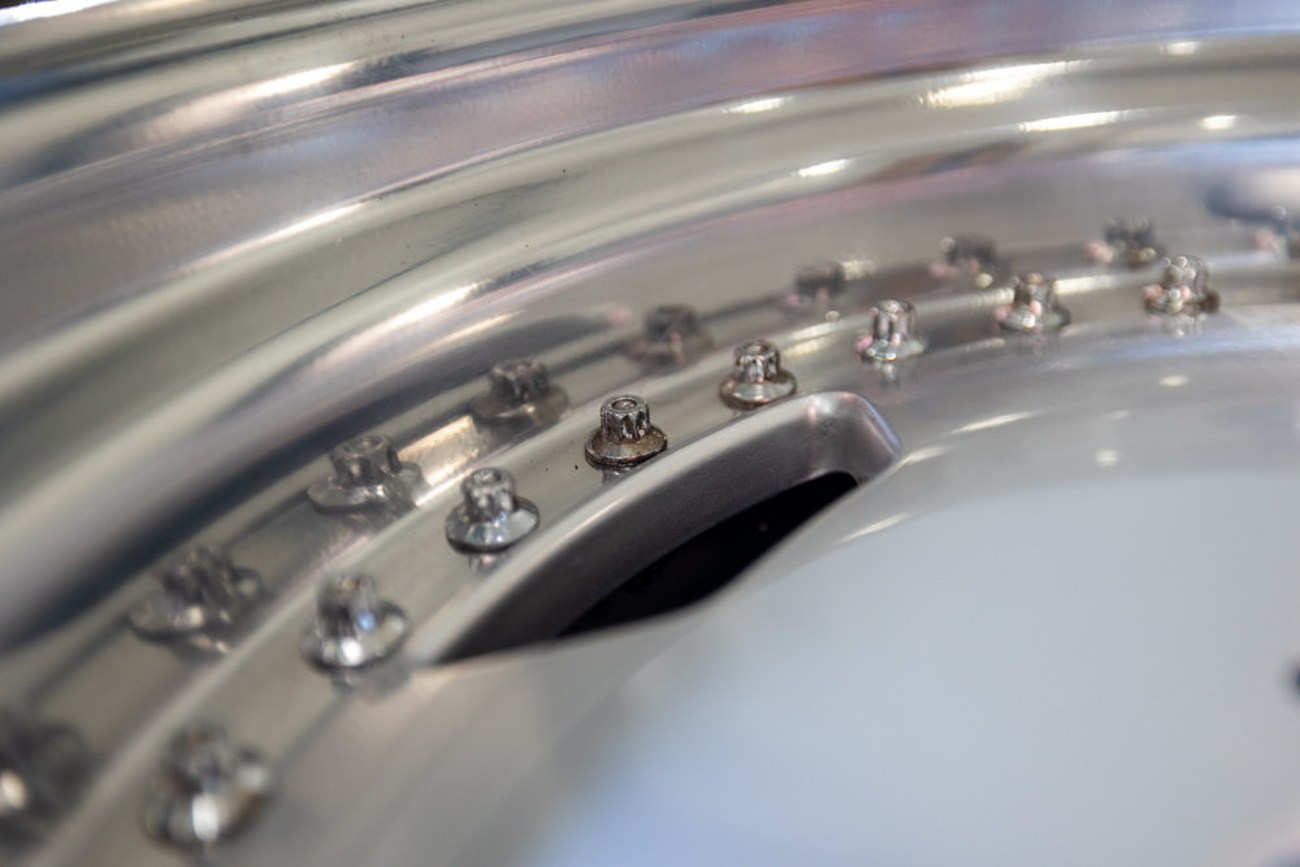 Staggered 3-piece 17" AMG Aero III Wheels by OZ Racing w/Tires For Sale ...