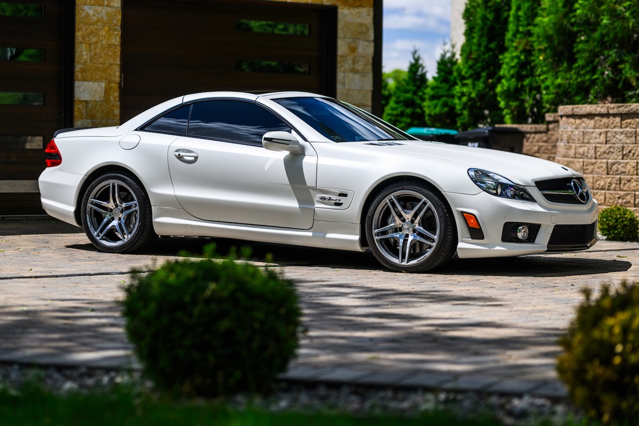 17k-Mile 2009 Mercedes-Benz SL63 AMG Edition IWC w/Matching Watch For Sale | The MB Market