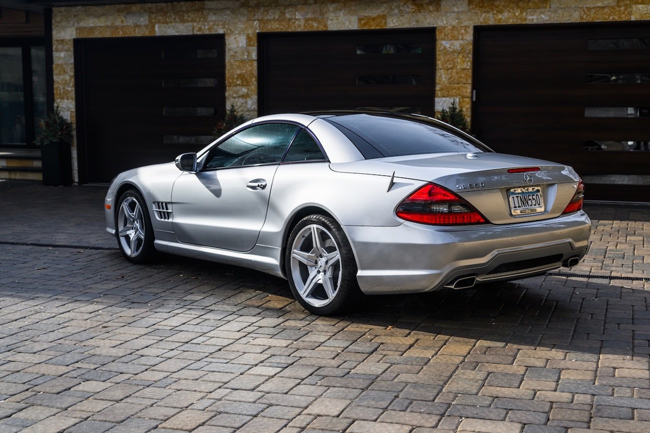 8k-Mile 2009 Mercedes-Benz SL550 Silver Arrow For Sale | The MB Market
