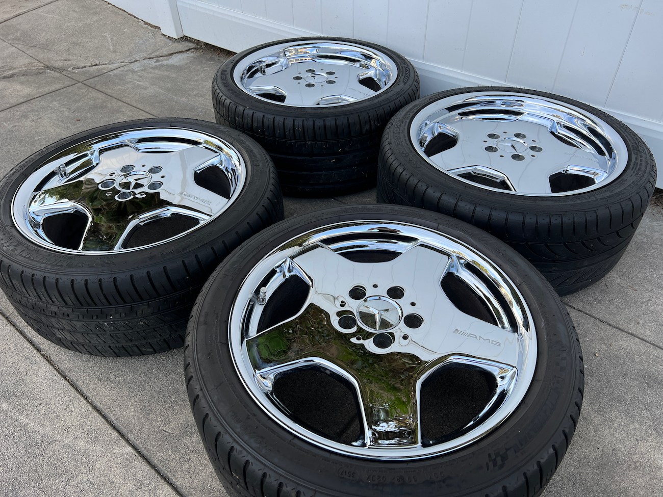 NO RESERVE: 18" AMG Monoblock Wheels & Tires For Sale | The MB Market