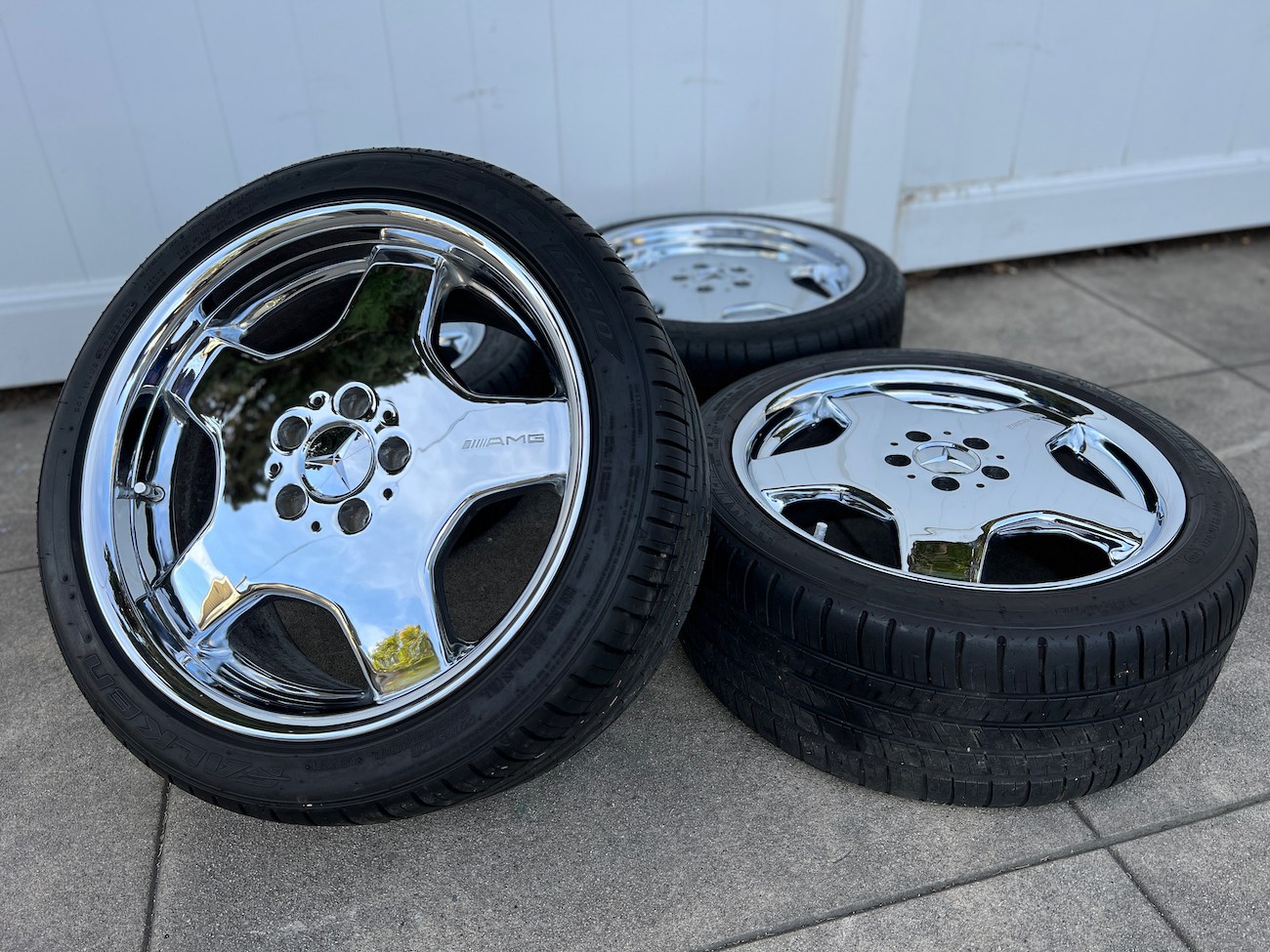 NO RESERVE: 18" AMG Monoblock Wheels & Tires For Sale | The MB Market