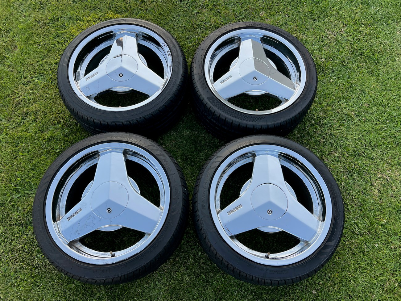 18" BRABUS Monoblock II "Blade" Wheels and Tires For Sale | The MB Market