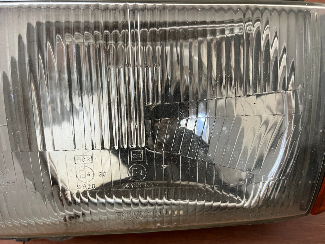 BOSCH R107 European Headlamps and Corner Lights For Sale | The MB Market