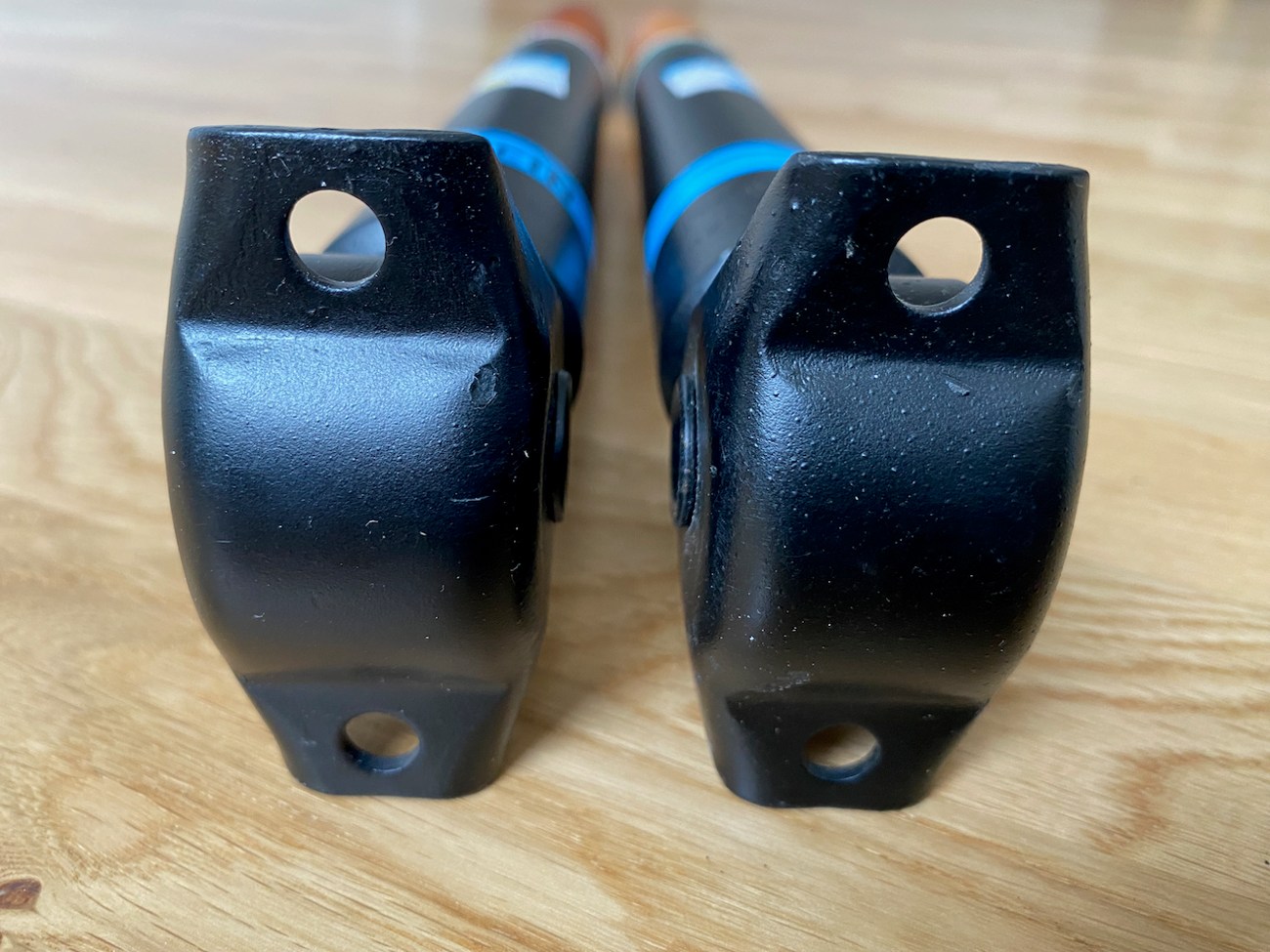 Premerger AMG W126 Suspension (New Old Stock) For Sale | The MB Market