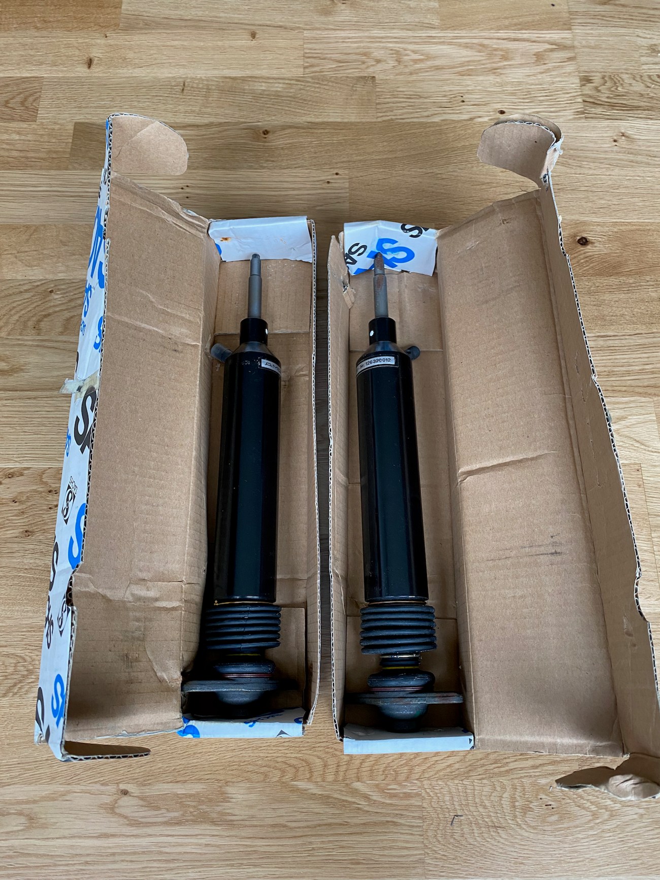 Premerger AMG W126 Suspension (New Old Stock) For Sale | The MB Market