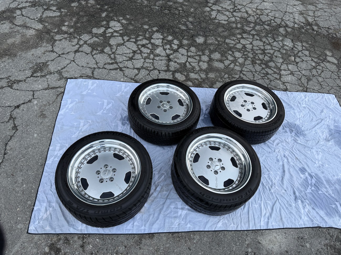 Custom Forged 2-Piece 17" Aero III-style Wheels For Sale | The MB Market