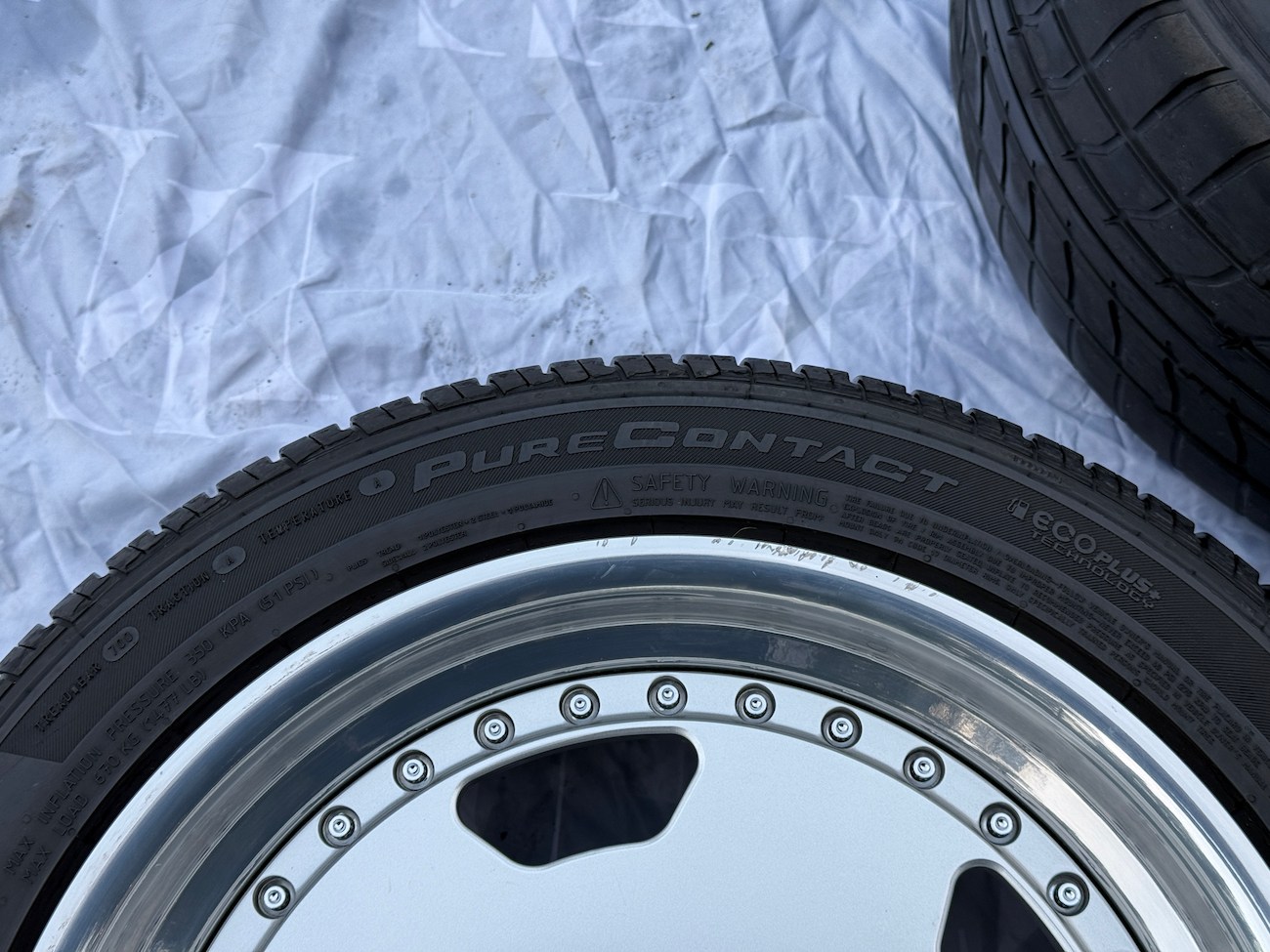Custom Forged 2-Piece 17" Aero III-style Wheels For Sale | The MB Market