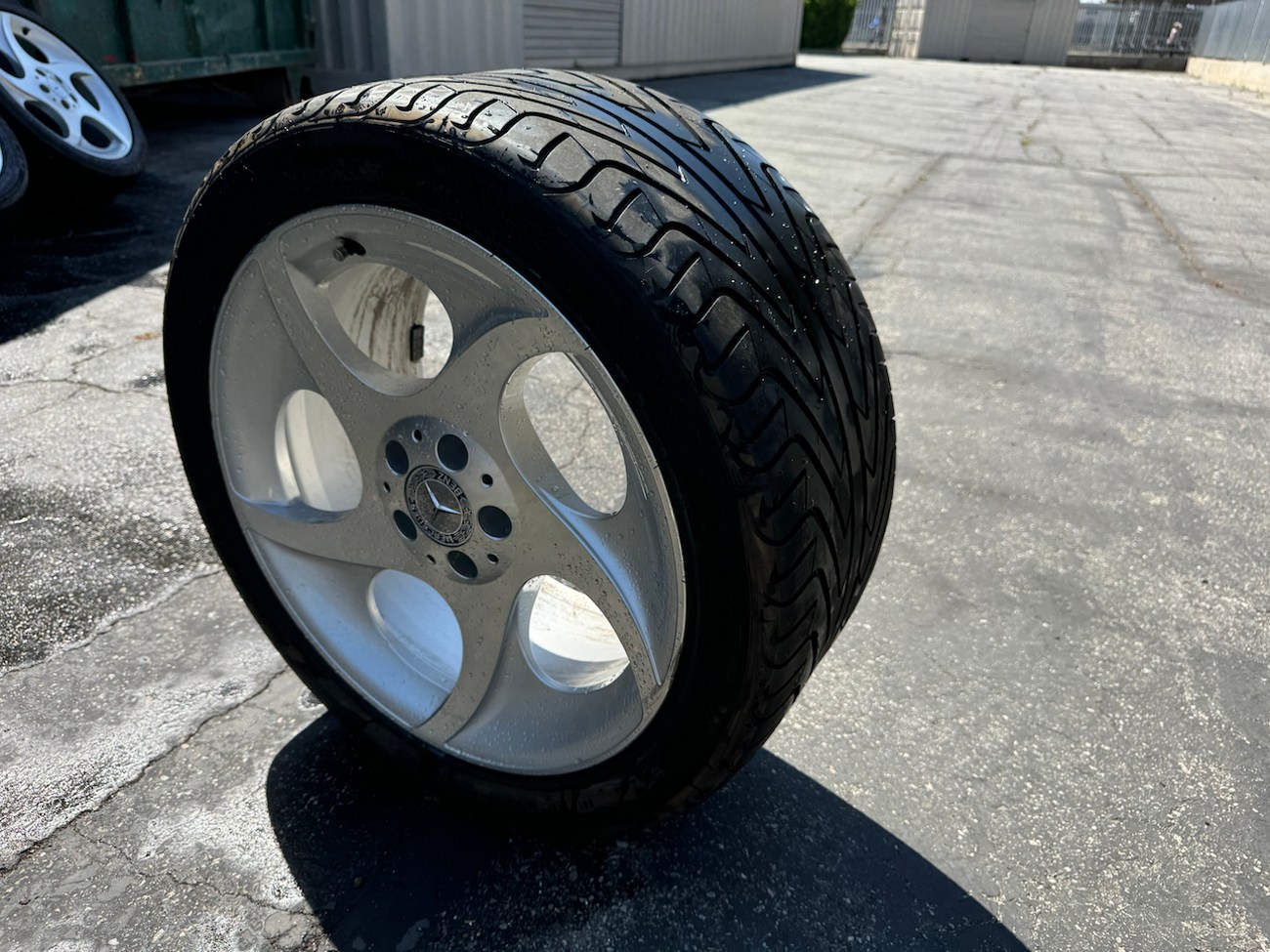 OEM 18" Mercedes-Benz R230 SL "Alphard" Wheels For Sale | The MB Market