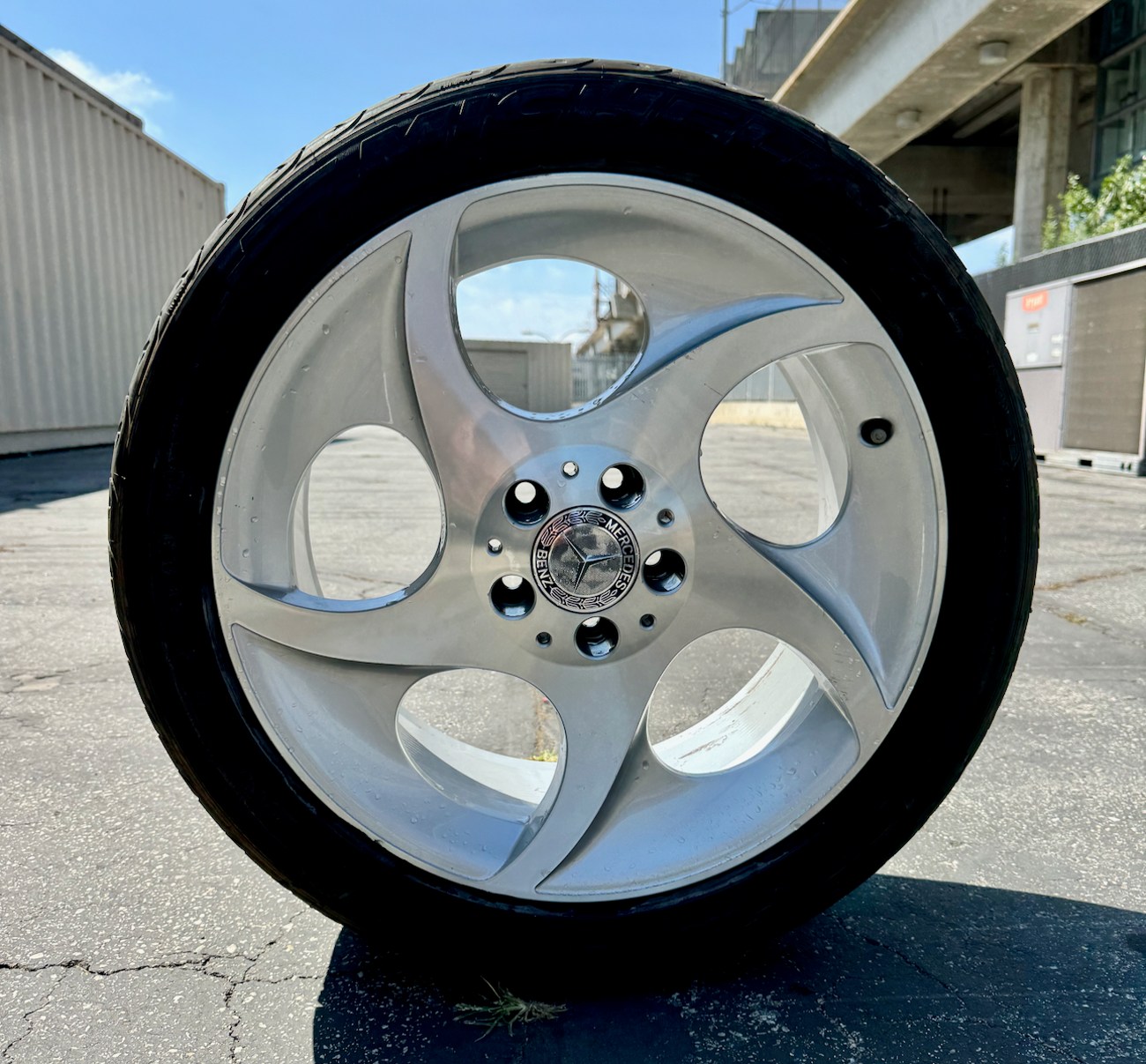 OEM 18" Mercedes-Benz R230 SL "Alphard" Wheels For Sale | The MB Market