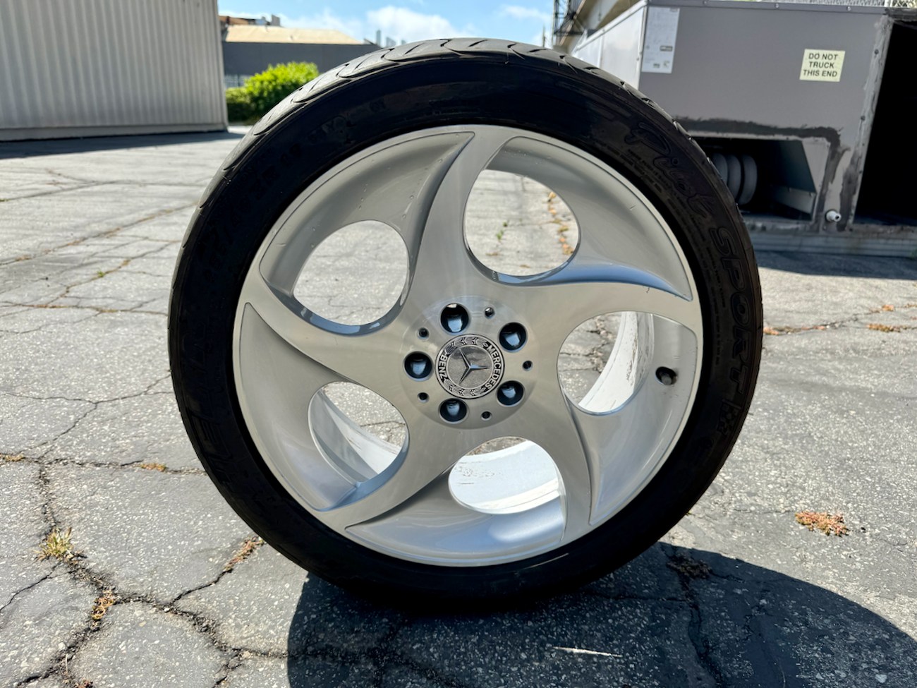 OEM 18" Mercedes-Benz R230 SL "Alphard" Wheels For Sale | The MB Market