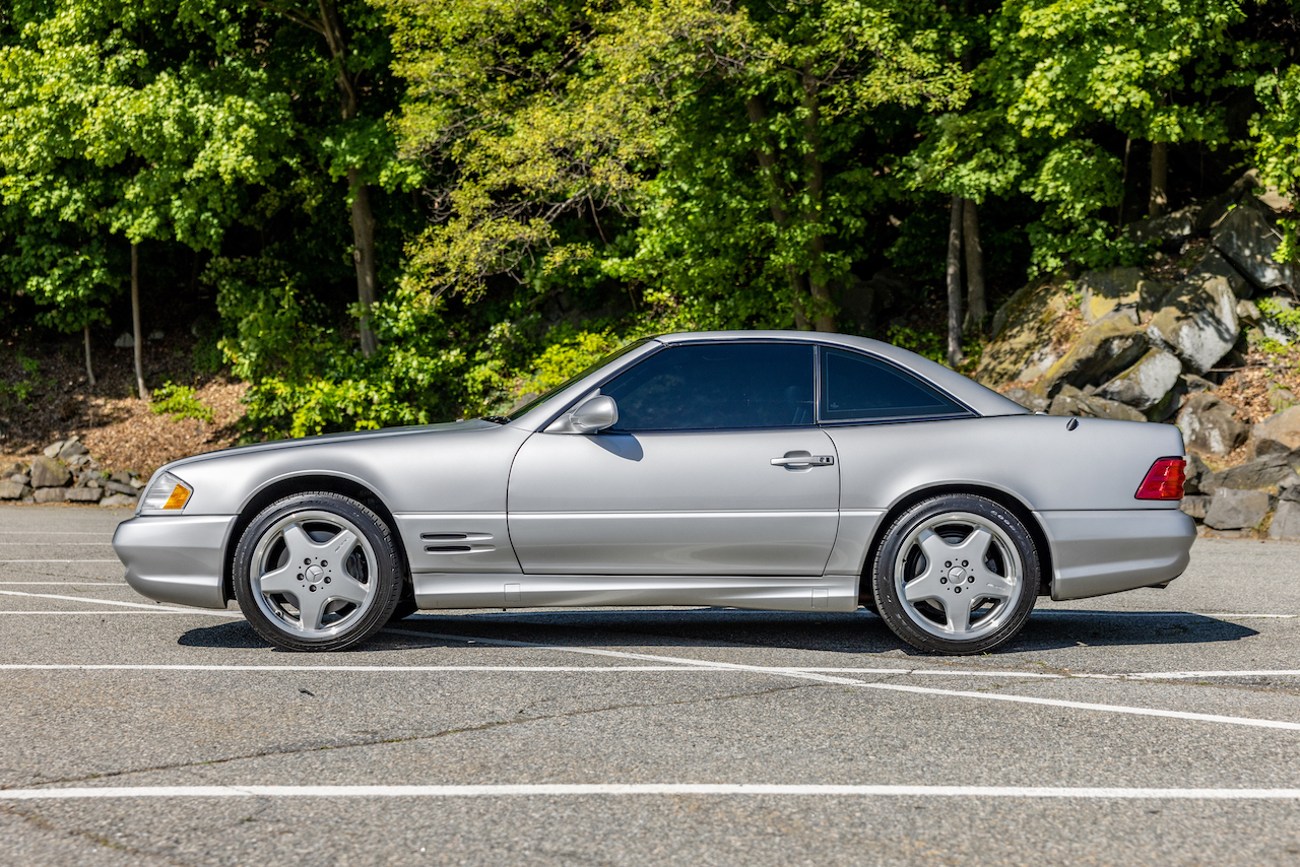 31k-Mile 2001 Mercedes-Benz SL500 Sport For Sale | The MB Market