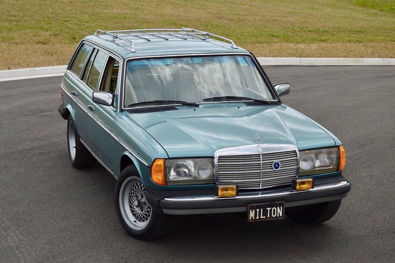 35 Years-Owned 1983 Mercedes-Benz 300TDT w/1,200 Pages of Records For ...