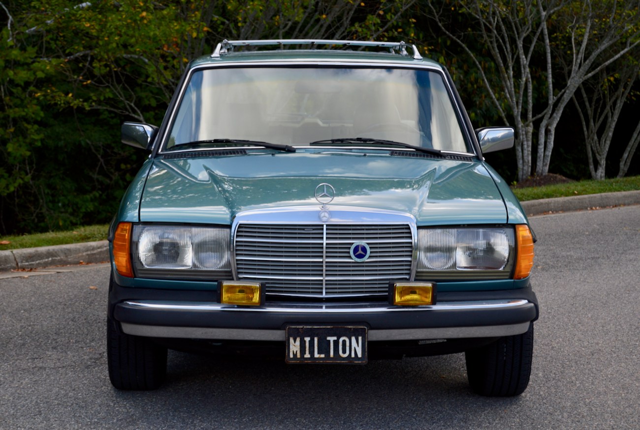35 Years-Owned 1983 Mercedes-Benz 300TDT w/1,200 Pages of Records For ...