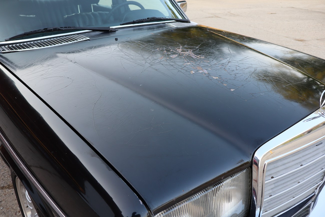 NO RESERVE: Euro 5.0L M117-Swapped 1982 Mercedes-Benz 300D For Sale ...