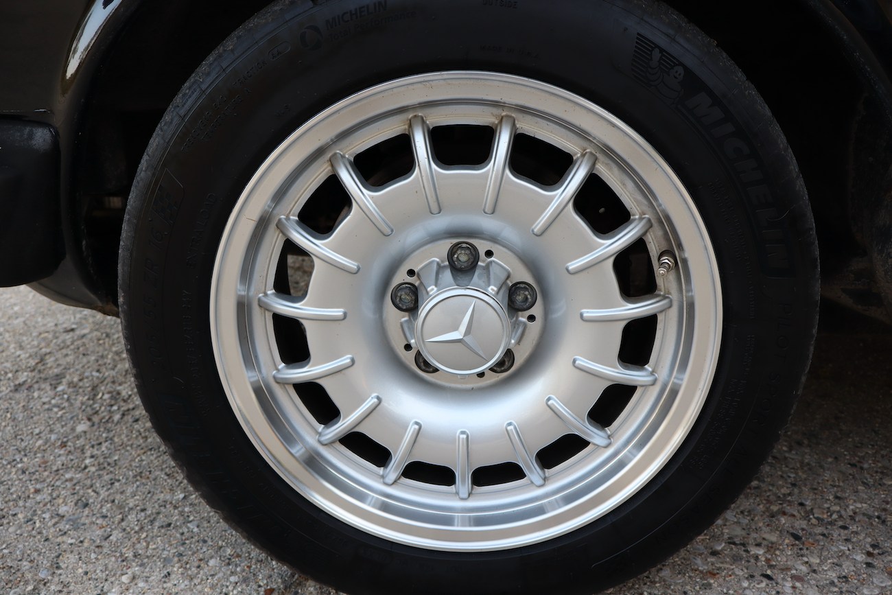 NO RESERVE: Euro 5.0L M117-Swapped 1982 Mercedes-Benz 300D For Sale ...