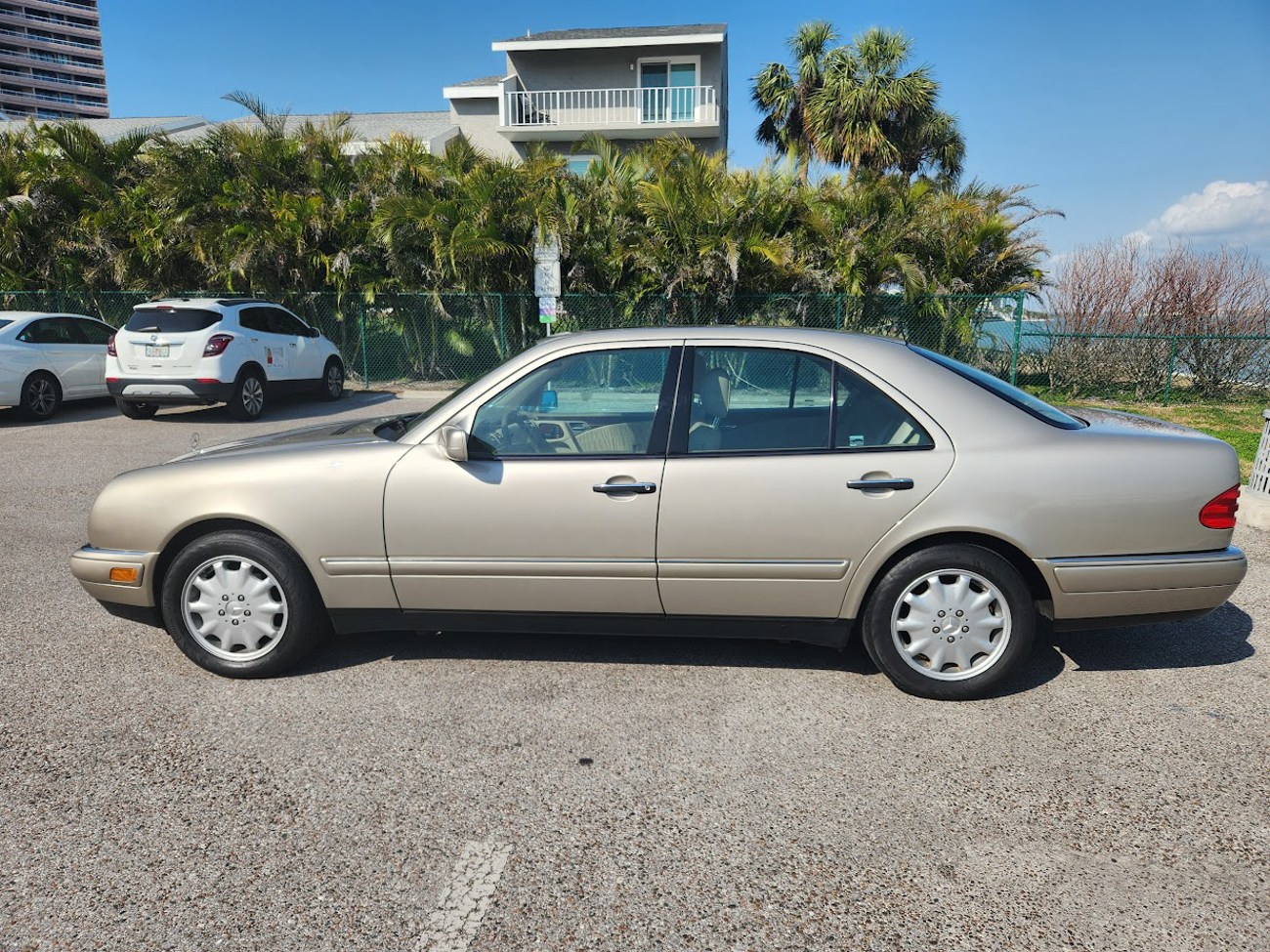 32k-Mile 1998 Mercedes-Benz E320 For Sale | The MB Market