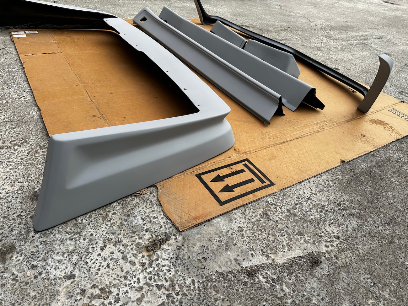 Premerger Gen 2 AMG Body Kit for Euro C126 SEC For Sale | The MB Market