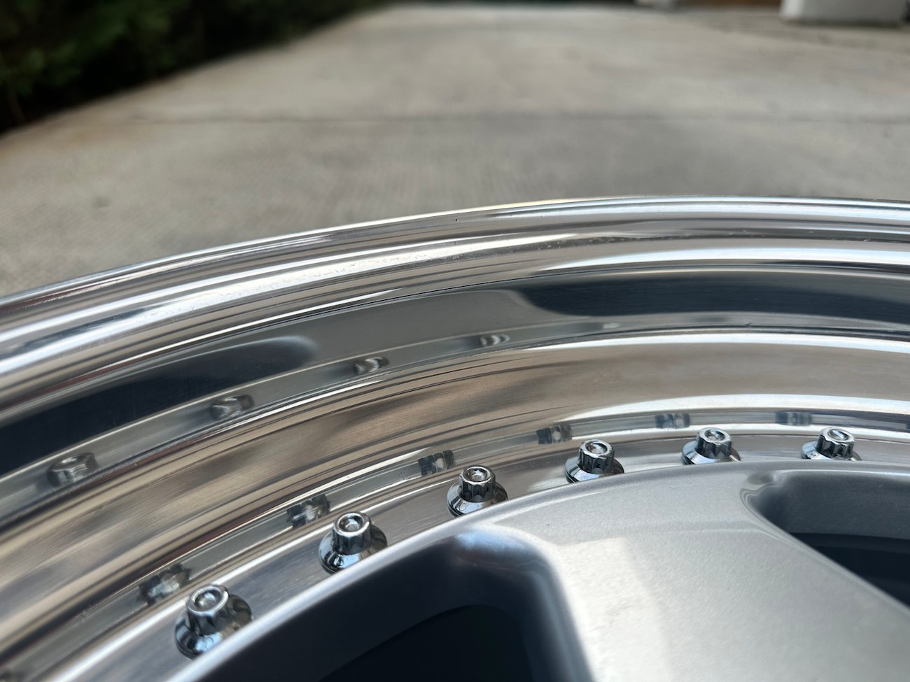 Staggered 3-Piece 17" Futura Wheels by OZ Racing For Sale | The MB Market