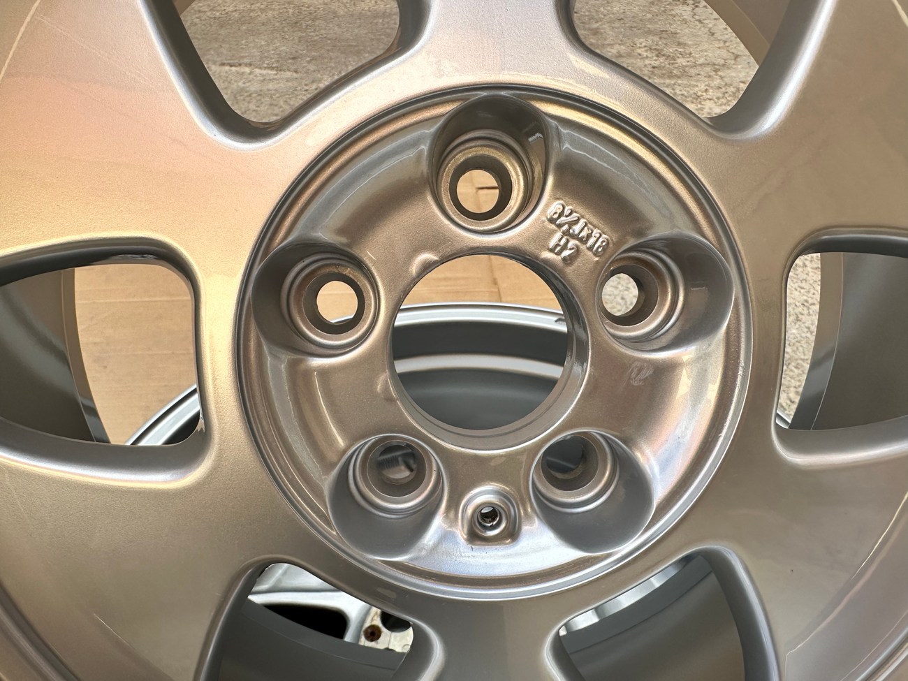 Single-Piece 18" OZ MAE Wheels For Sale | The MB Market