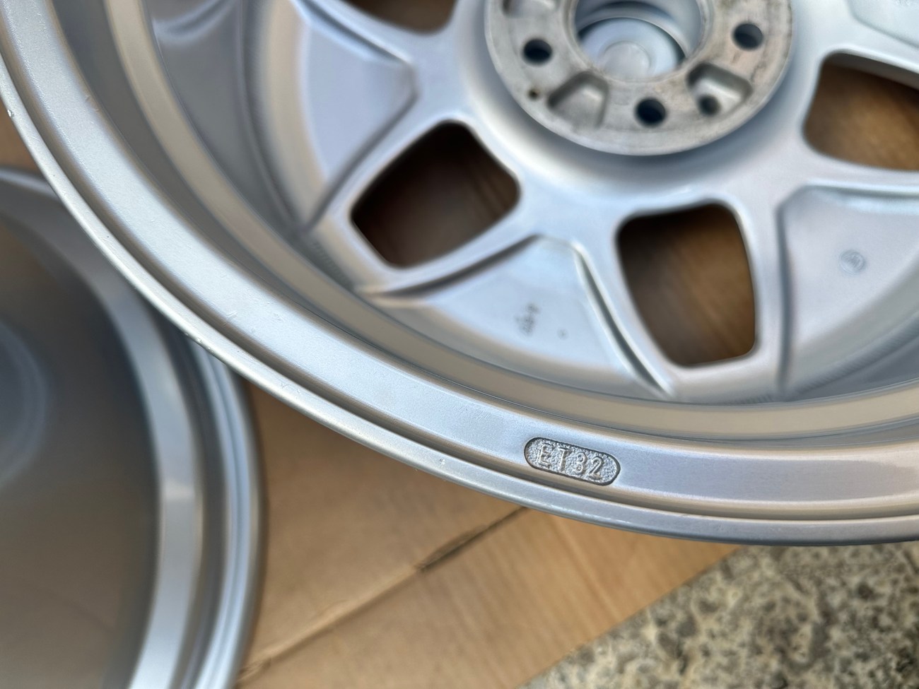Single-Piece 18" OZ MAE Wheels For Sale | The MB Market