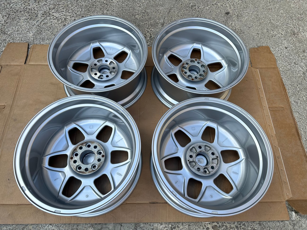 Single-Piece 18" OZ MAE Wheels For Sale | The MB Market