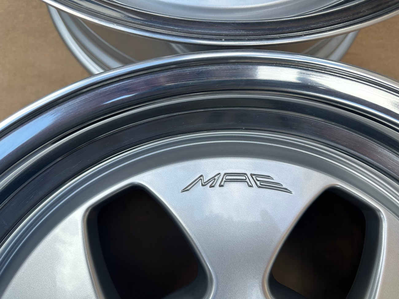 Single-Piece 18" OZ MAE Wheels For Sale | The MB Market