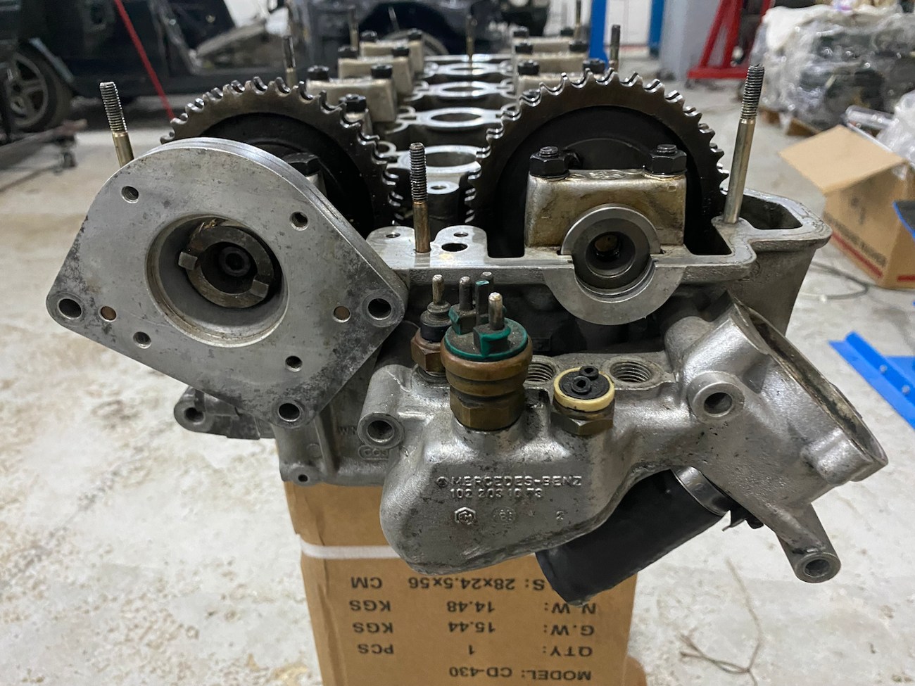 W201 Mercedes-Benz 2.5-16v Cosworth Cylinder Head For Sale | The MB Market