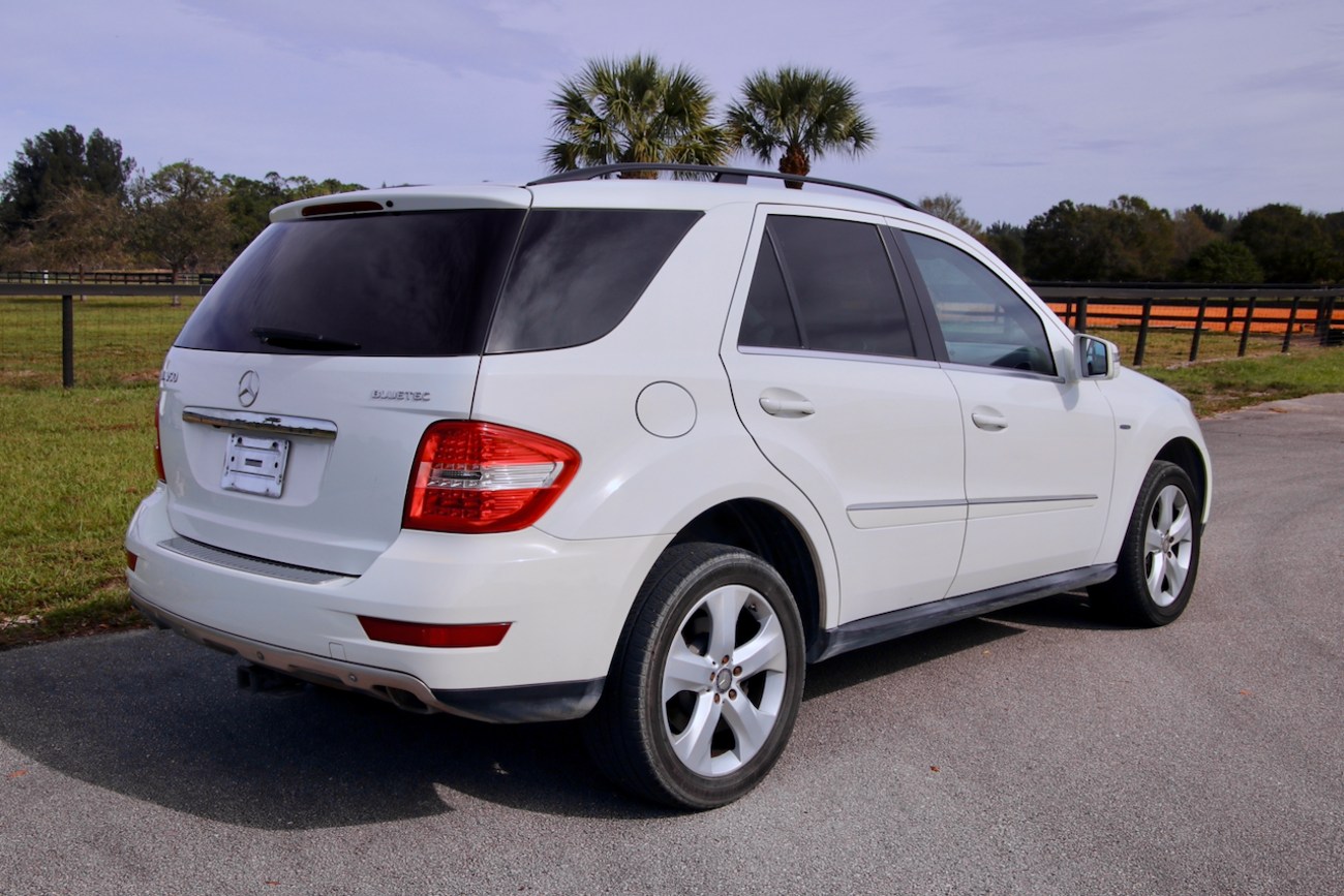 One-Owner 2011 Mercedes-Benz ML350 BlueTEC 4MATIC For Sale | The MB Market