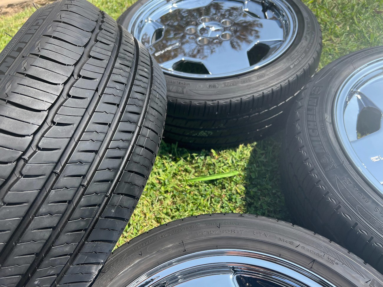 NO RESERVE: 17" AMG Aero I Wheels w/Michelin Tires For Sale | The MB Market