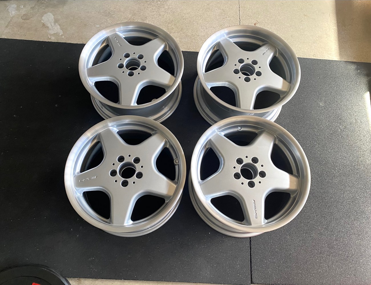 NO RESERVE: 18" AMG Monoblock Style 1 Sport Wheels for R129 For Sale ...