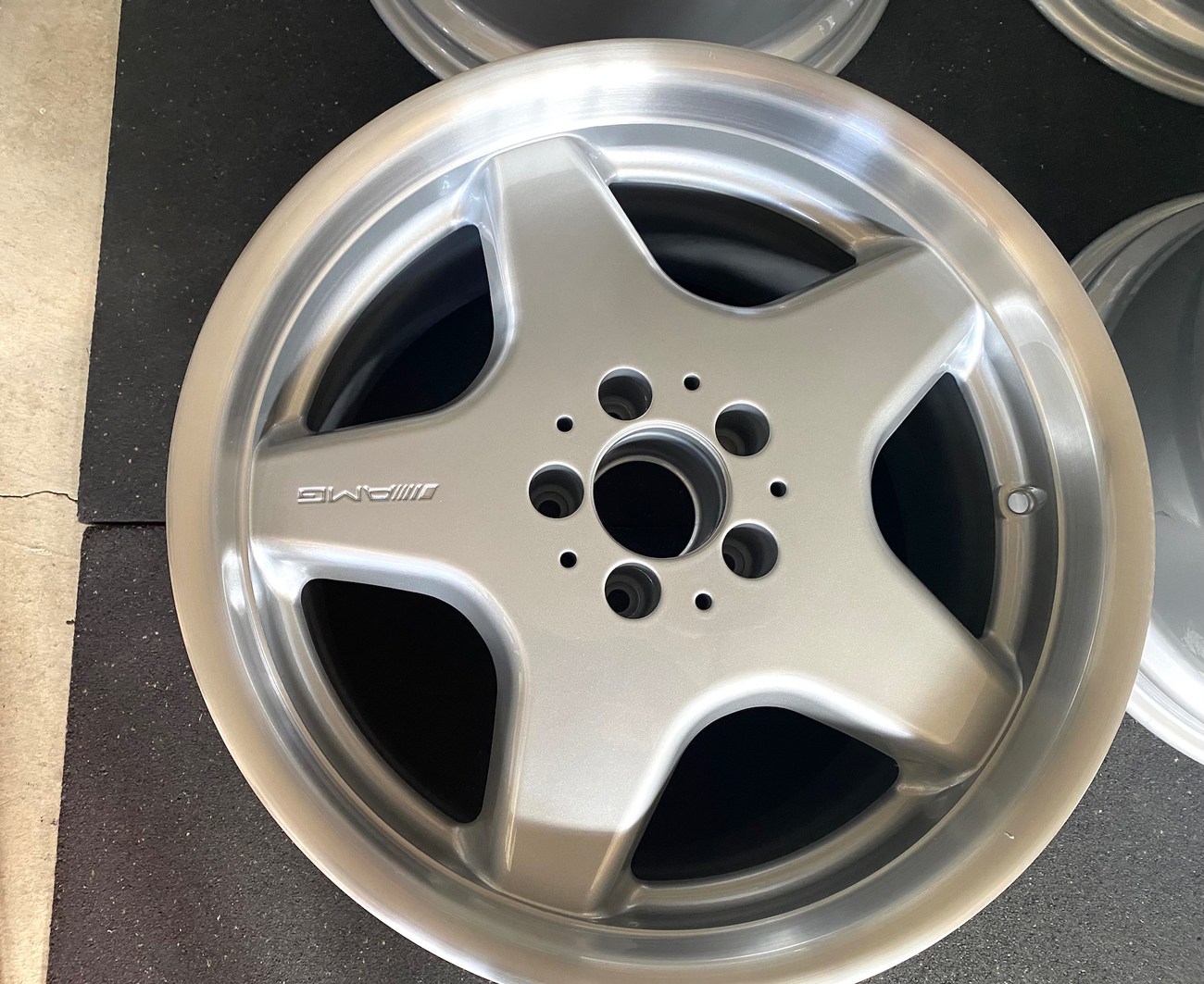 NO RESERVE: 18" AMG Monoblock Style 1 Sport Wheels for R129 For Sale ...