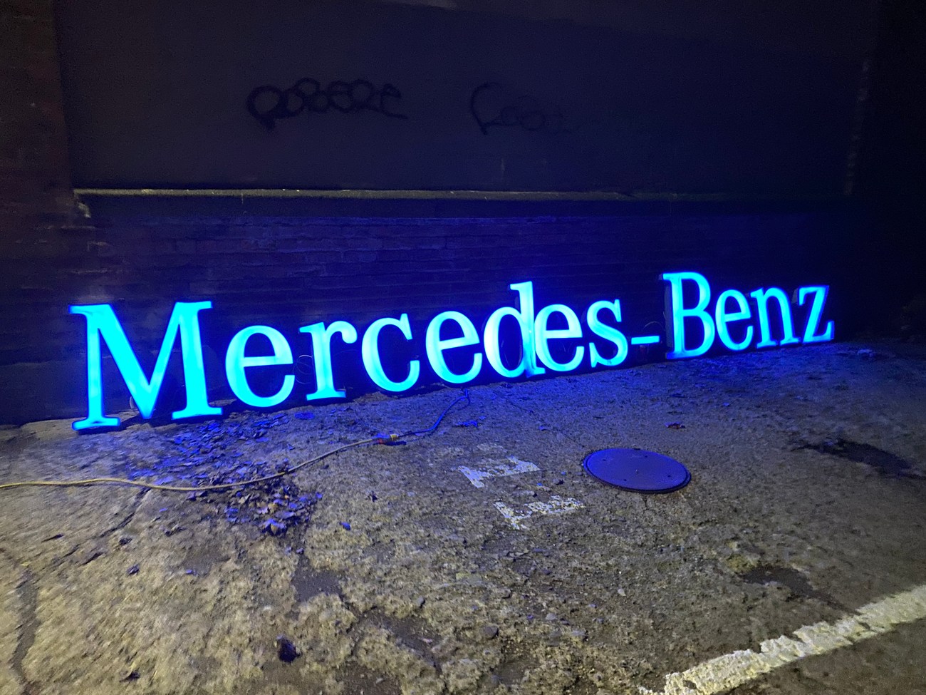 Original Mercedes-Benz Dealership Lettering For Sale | The MB Market