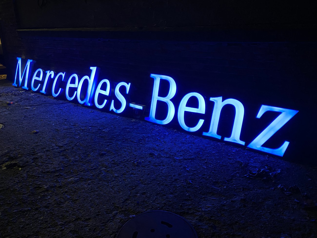 Original Mercedes-Benz Dealership Lettering For Sale | The MB Market
