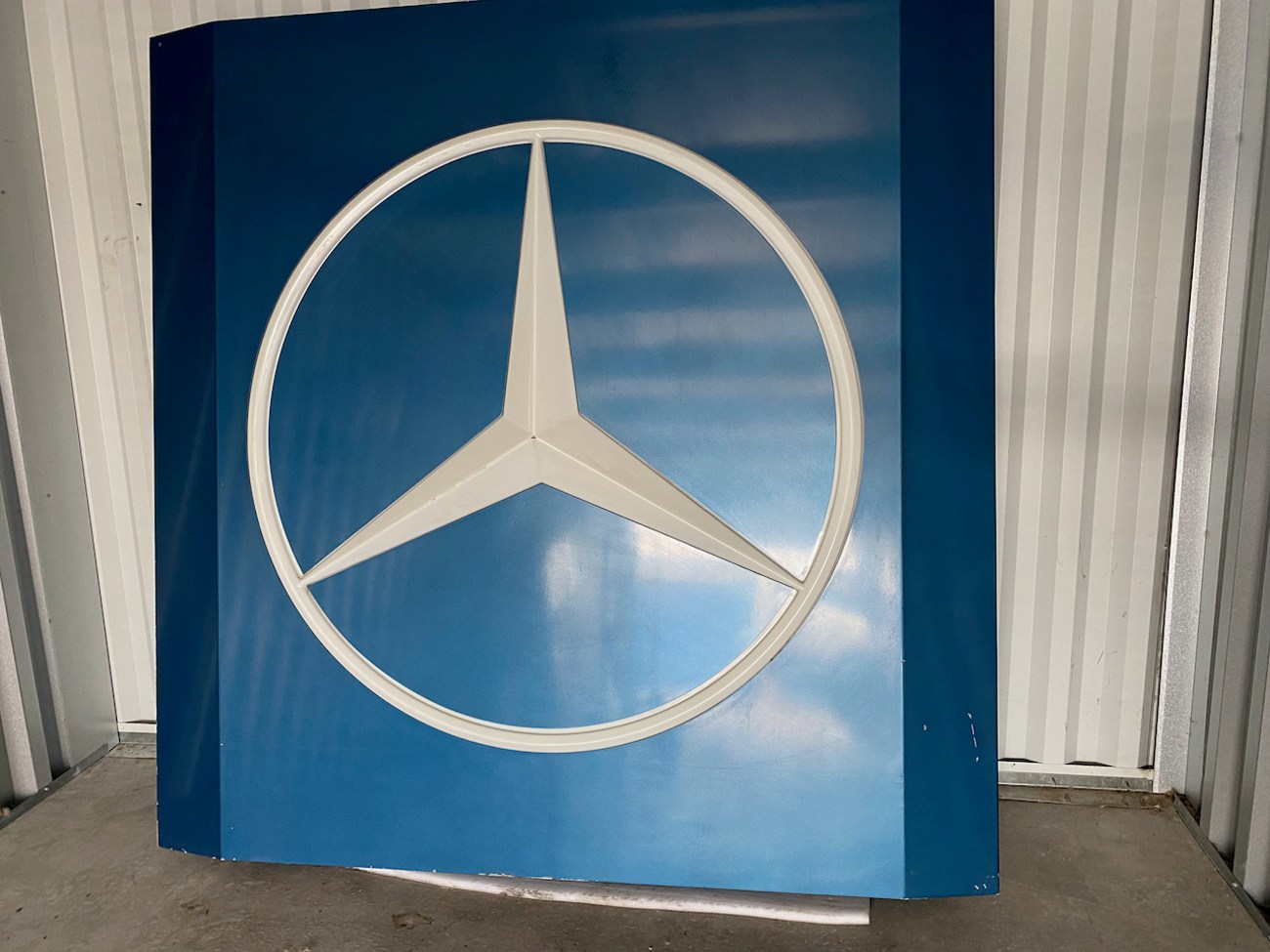 79" X 79" Illuminated Mercedes-Benz Logo Dealer Sign For Sale | The MB ...