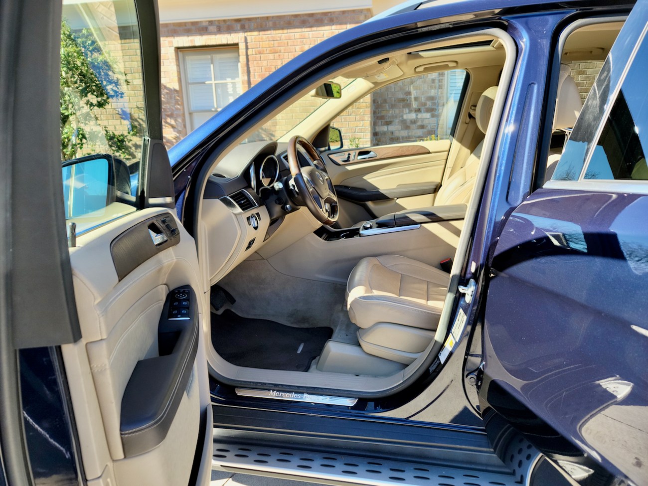 One-Owner 2014 Mercedes-Benz ML550 4MATIC For Sale | The MB Market