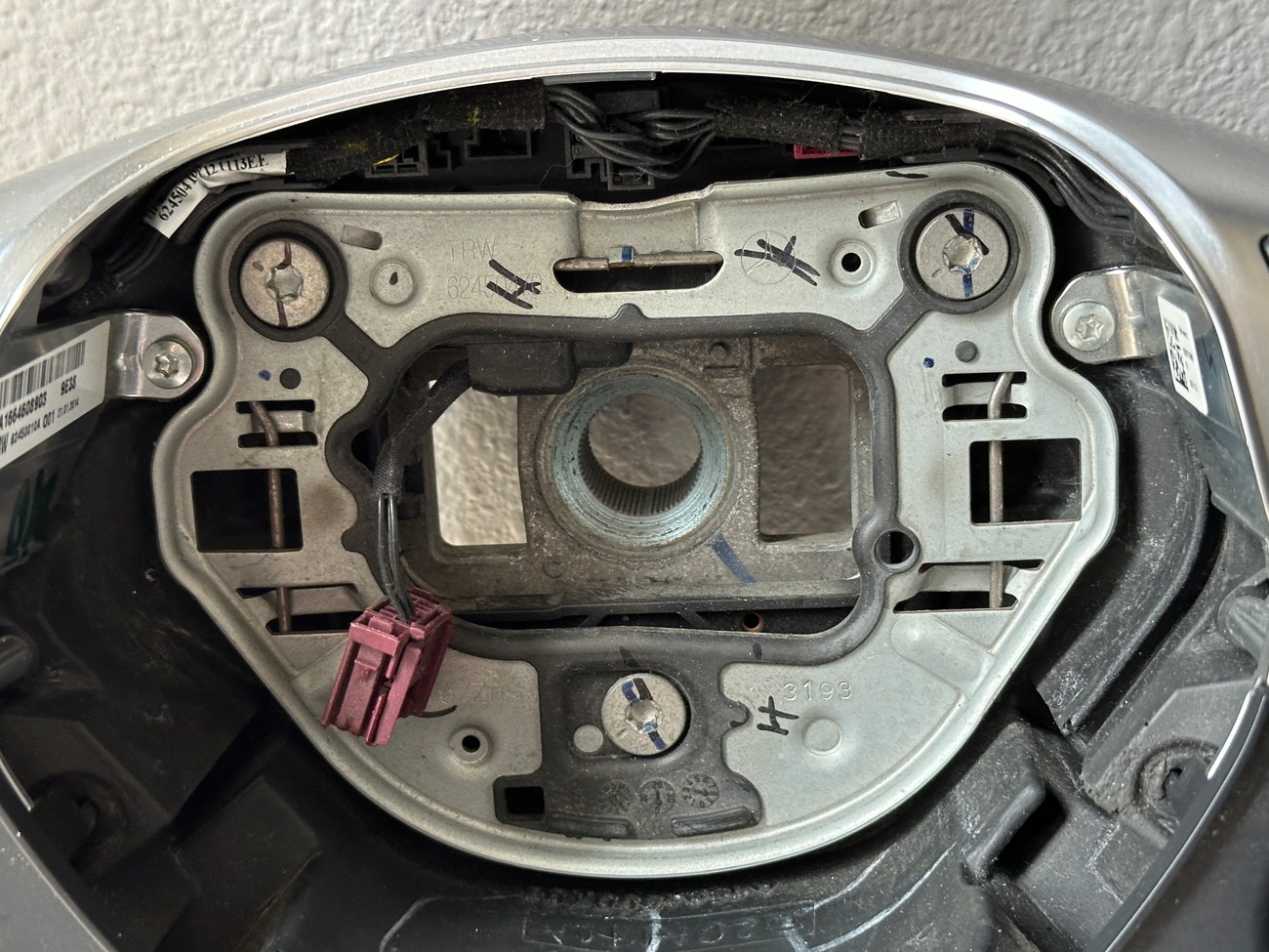 NO RESERVE: 2012-2016 (W166) Mercedes-Benz Multi-Function Steering ...